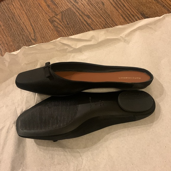 Reformation | Shoes | Reformation Silk Yoanna Bow Mule Flat Nwt | Poshmark